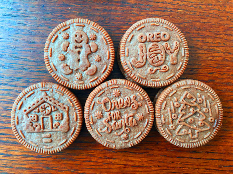 Gingerbread Flavor OREO Sandwich Cookies | That Guy on TV